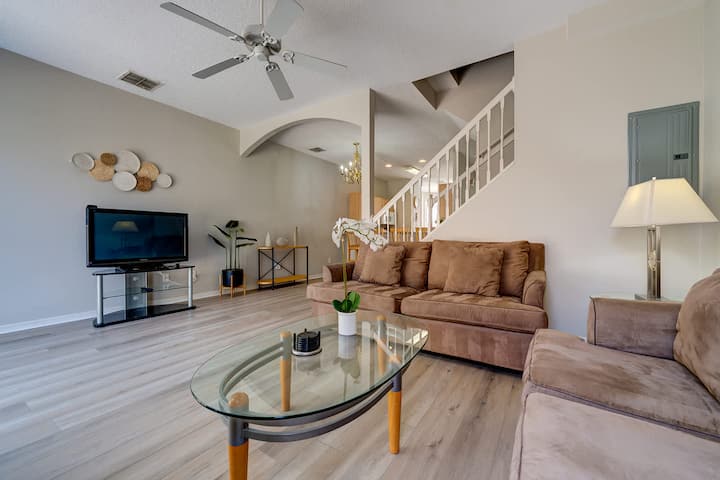 Cozy Vacation Retreat In Fiesta Key Community - Kissimmee