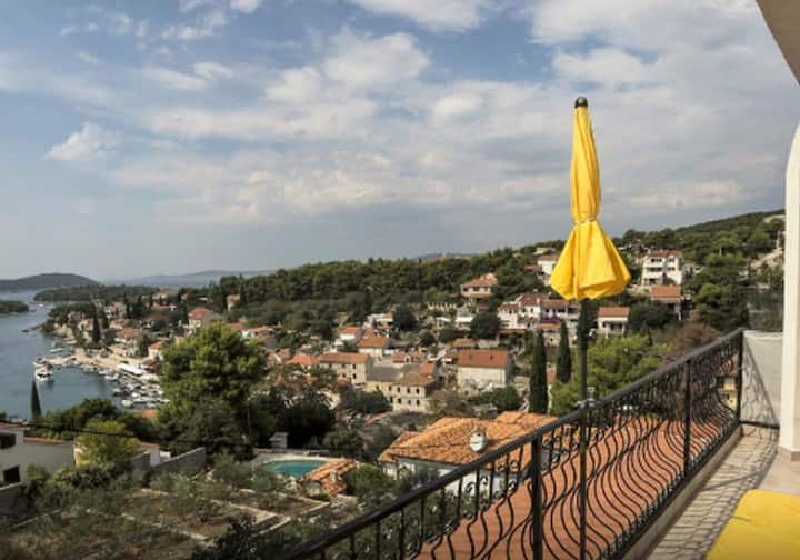 Appartement Vesna (98341-a3) - Maslinica