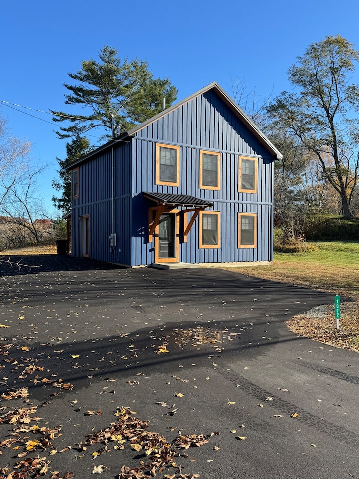 New | Riverside | Fire Pit 3br 2.5 Bath - Bangor, ME