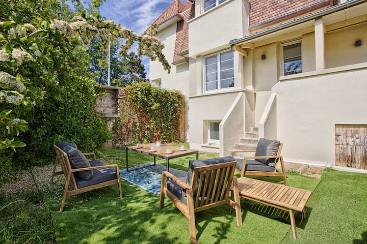 Rdj Atypique Dans Villa De Charme – 2 Chambres - Merville