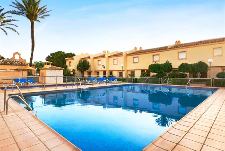 Townhouse With Holiday Resort Facilities! - La Cala de Mijas