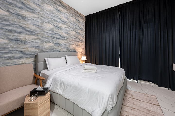 Serene Living  Dubailand - Dubai