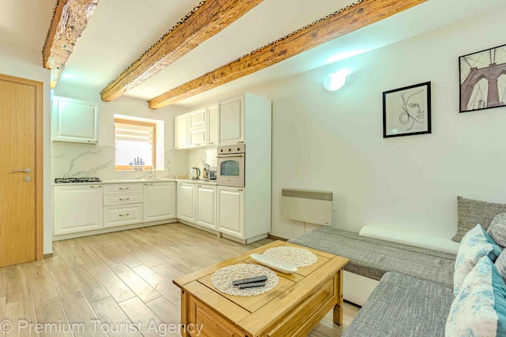 Blue Horizon - Karlobag