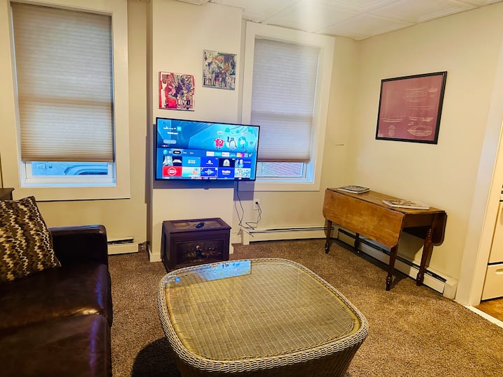 1 Bedroom Downtown Portland - Portland, ME