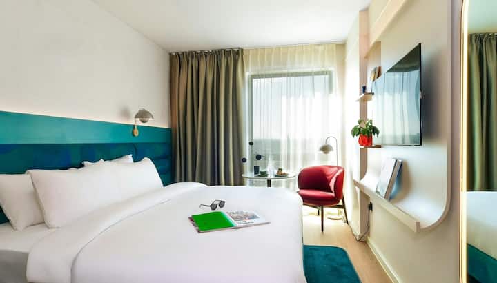 Deluxe Double | In The Dear Green Place - Glasgow