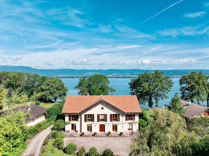 Villa Dame Du Lac - Waterfront Masterpiece - Sciez