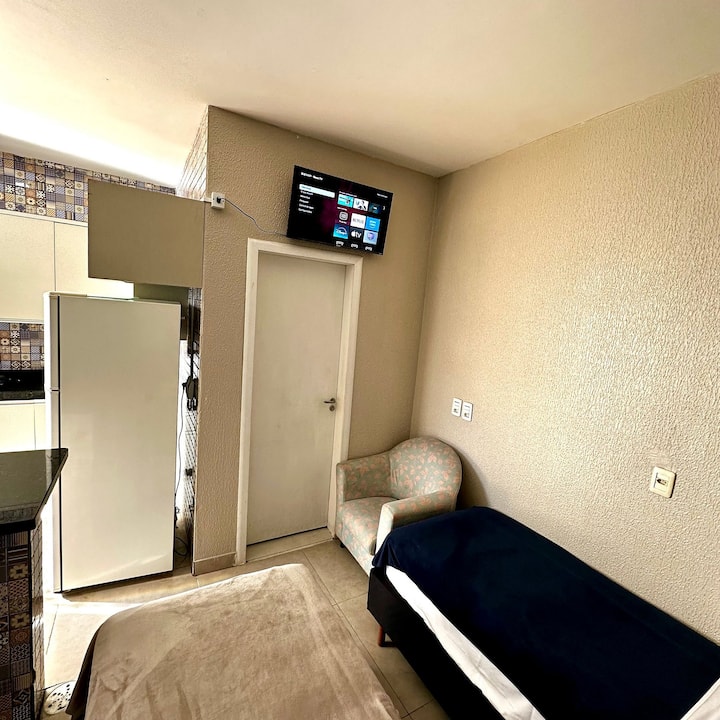 Loft Lux Sm 01 (Smart Tv, Ar Condicionado, Cozinha - Chapecó