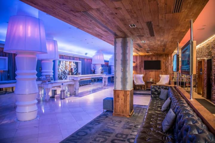 Near Broadway Theaters + Gym. Bar. Restaurant. - Nueva York