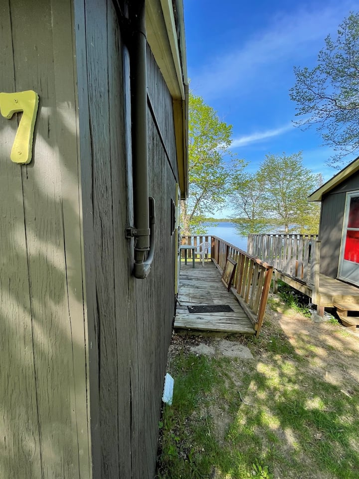 Cottage 7: Peaceful Waterside Retreat! - Kingston