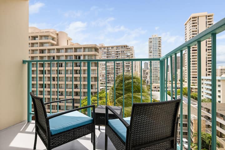 Aloha Surf 701 - Kāhala Beach, HI