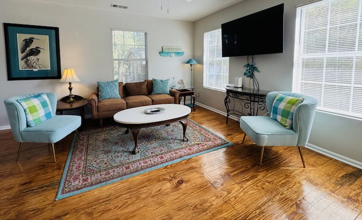 Blue Heron - Breakfast, Beach, Bikes, Rec Area - Tybee Island, GA