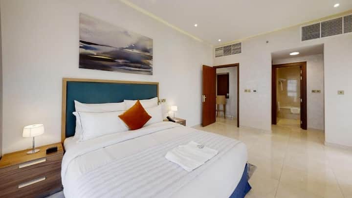 One Bedroom Apartment Creek View Al Jaddaf Metro - Dubai