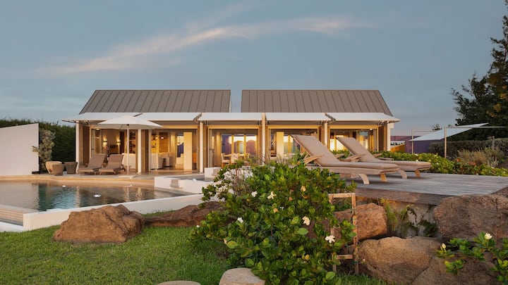 Oceanfront Sunset Retreat With Heated Pool - Wspólnota Saint-Barthélemy