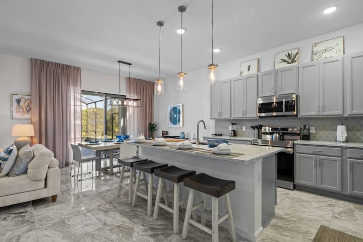 Pg6133 - Modern Luxurious Home. - Orlando