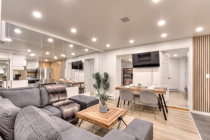 Beautiful Cozy 2br On Saint Denis Mtl - Montréal, QC