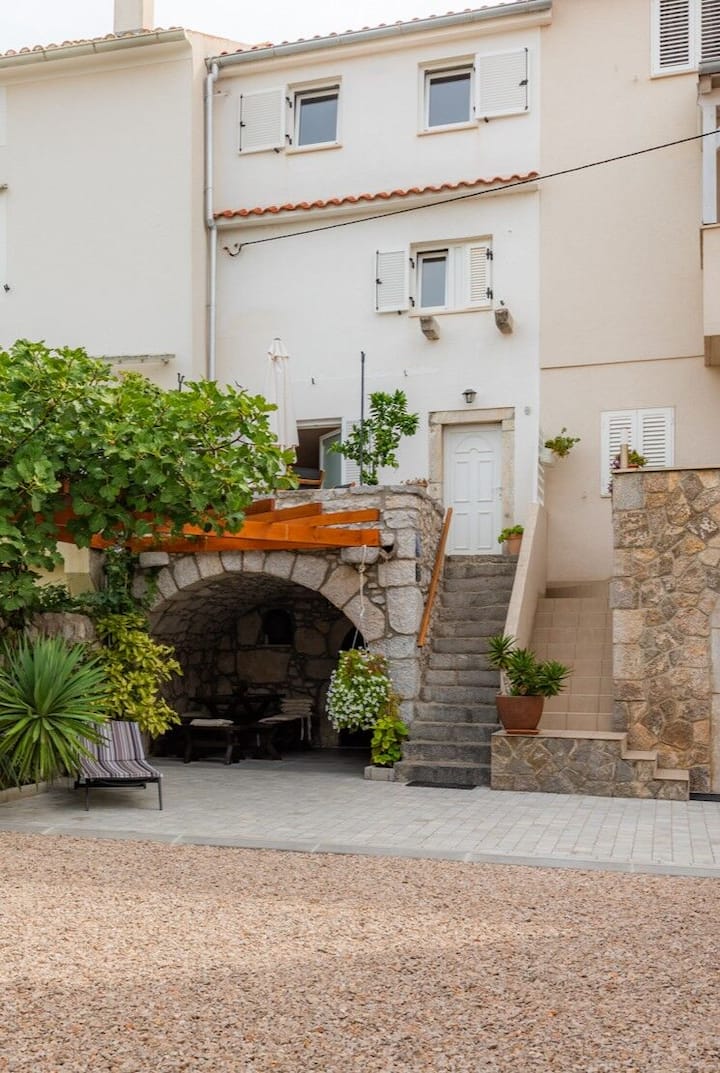 Maison Punat Residence (119461-k1) - Krk