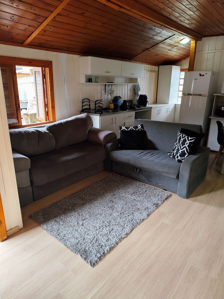Cozy Chalet With Great Location And Comfort - Canela