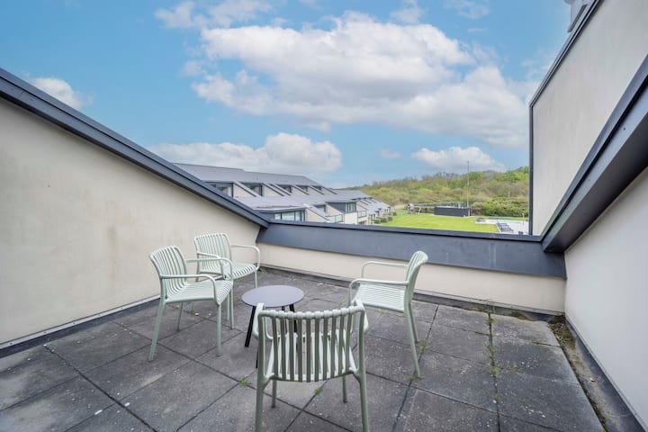 Steps From The Beach With Garden Terrace And Pool - Domburg