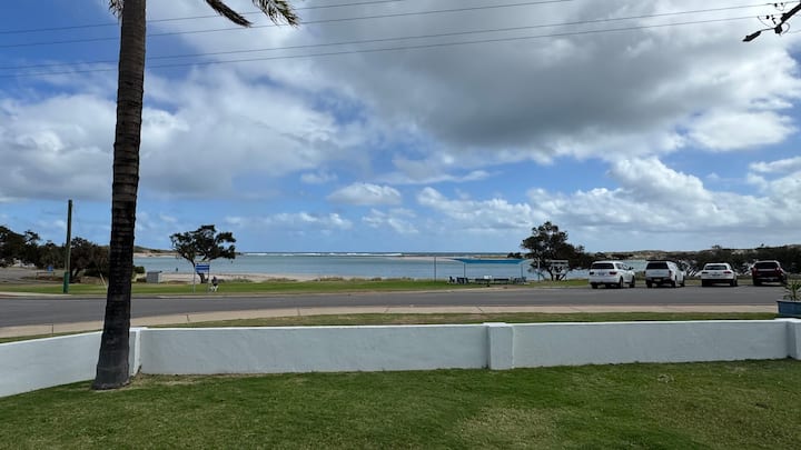 Prime Waterfront Apartment 1 In Kalbarri – Views, - Kalbarri