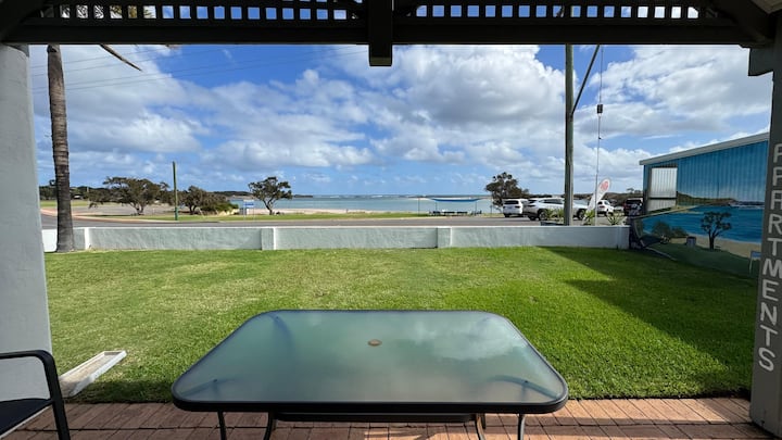 Waterfront Apartments Unit 2 With Spectacular View - Kalbarri