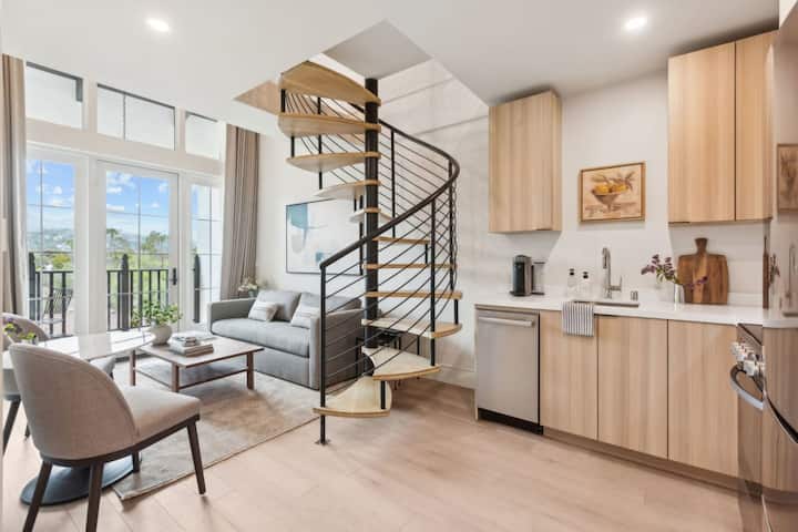 Casa Riviera Loft Apartment 23 - Santa Barbara, CA