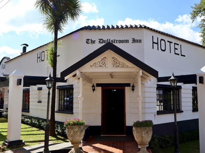 Standard Double Room - Dullstroom