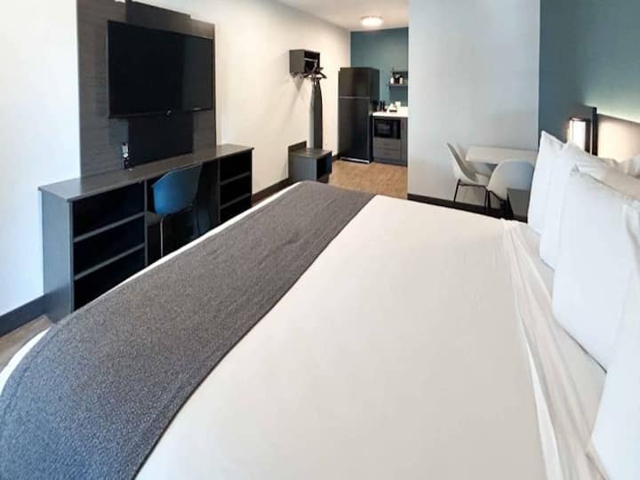 Ms6 Corona | 1 Lit King Size | Non-fumeur |Cuisine - Corona