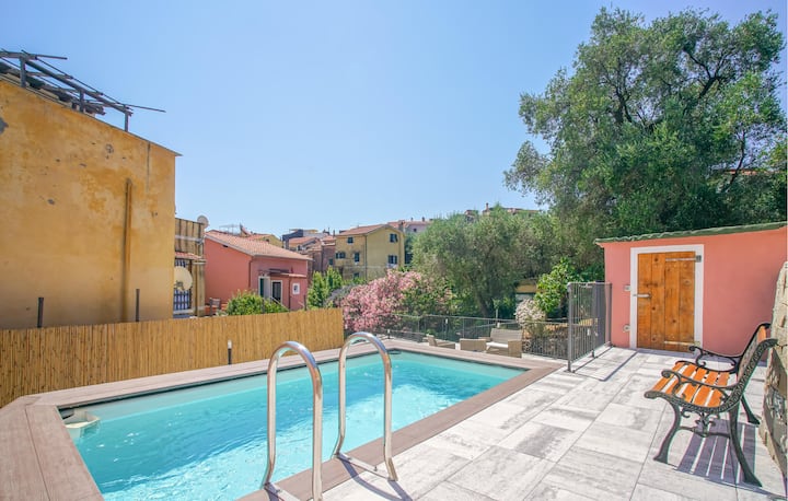 Stunning Home In Costarainera - San Lorenzo al Mare