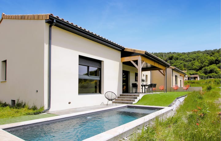 Lovely Home In Puy St Martin - Soyans