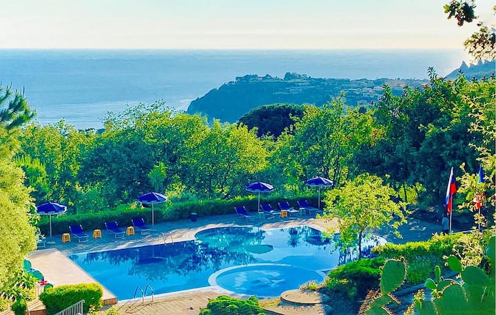 1 Bedroom Cozy Apartment In Ricadi - Ricadi