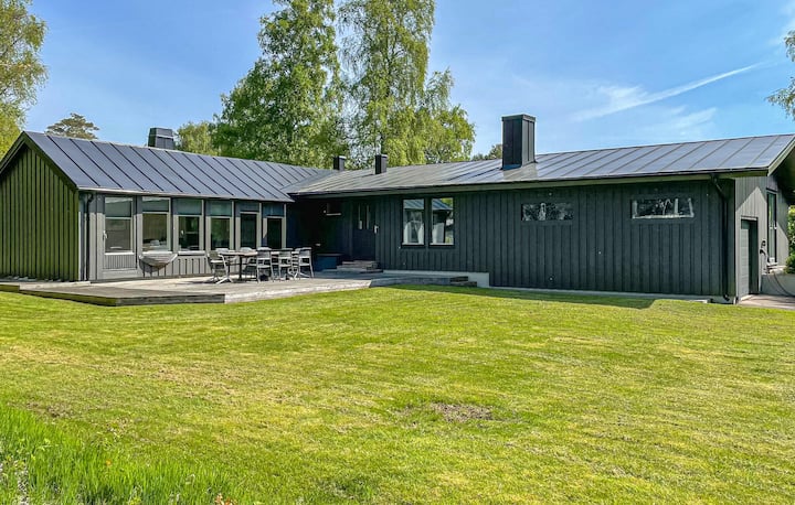 Nice Home In Halmstad With Wifi - Halmstad
