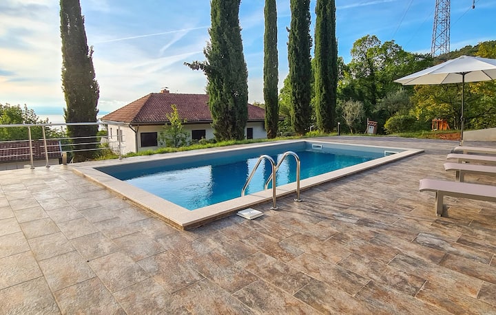 Stunning Home In Lovran - Lovran