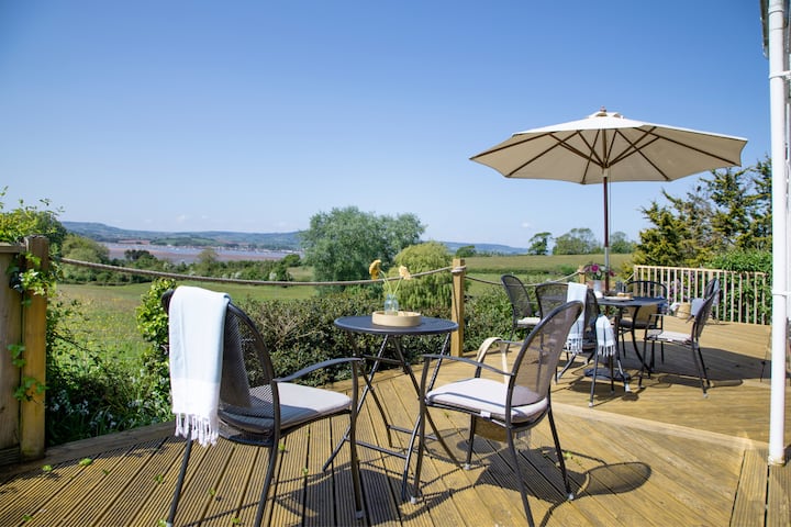 Lark Rise - Exmouth
