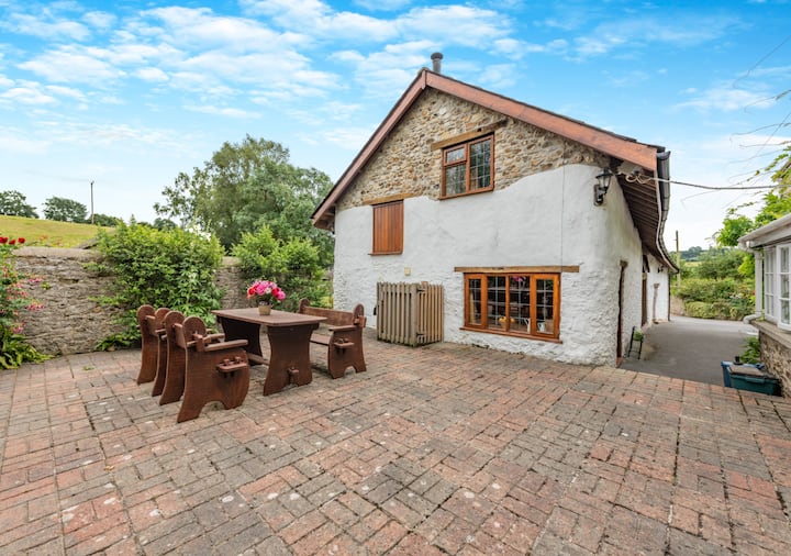 Gittishayne Farm Barn - Lyme Regis