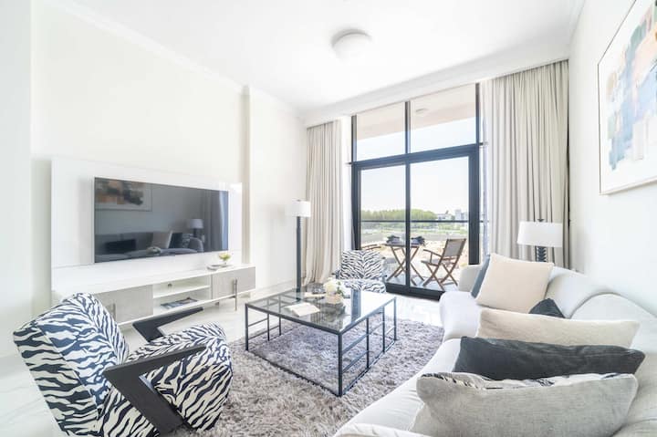 Immaculate 2br In Arjan - Walk To Miracle Garden! - Dubai