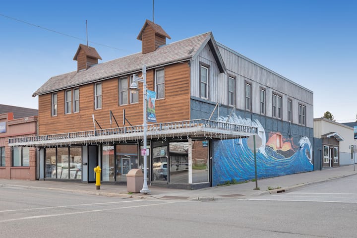 Downtown Retreat, Near Parks & Brewery, Unit 5 - Two Harbors, MN