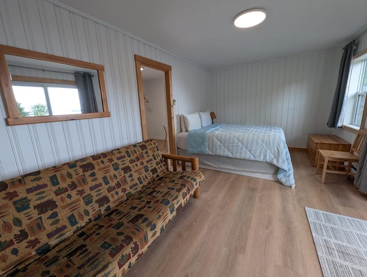 Open-plan Duplex | Ocean View - Ucluelet