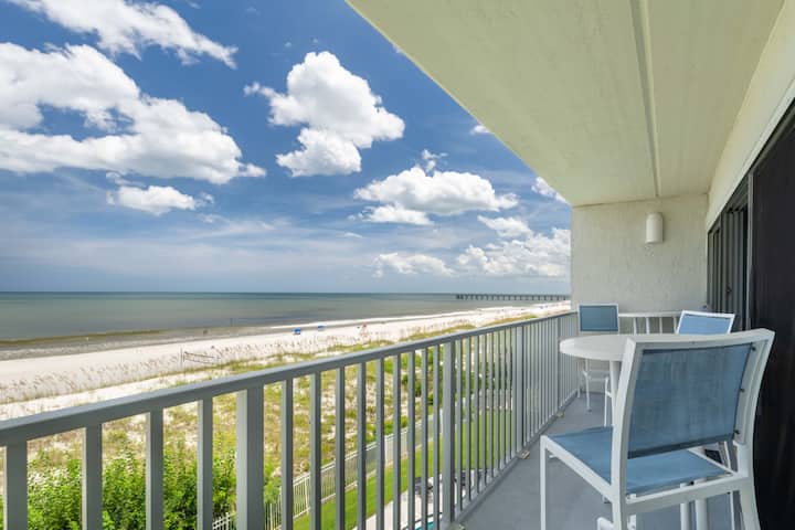 Seabreeze Stay | Team Joseph Ellen - Jacksonville Beach, FL