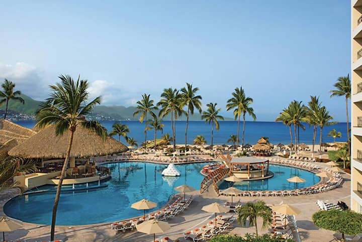 Condo With Beach And Pool Access! - Puerto Vallarta