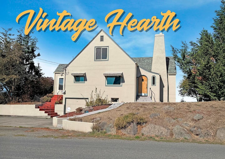 Vintage Hearth Tudor Treasure In Sequim - Sequim, WA