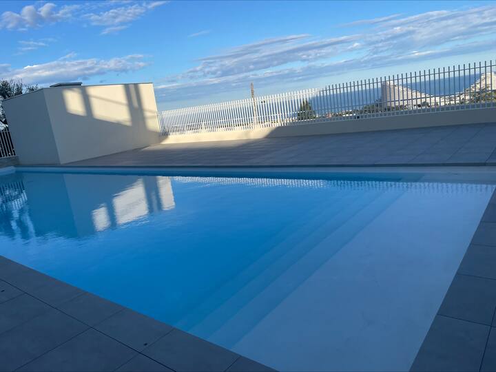 Studio Moderne - Terrasse - Piscine - Saint-Laurent-du-Var