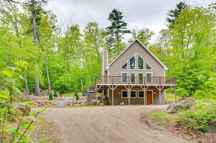 Ski, Hike & Fish: Chalet W/ Hot Tub In Conway - North Conway, NH