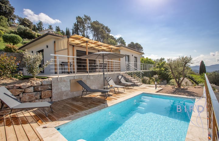 Superbe Villa Néo-provençale Piscine Climatisée - Fréjus