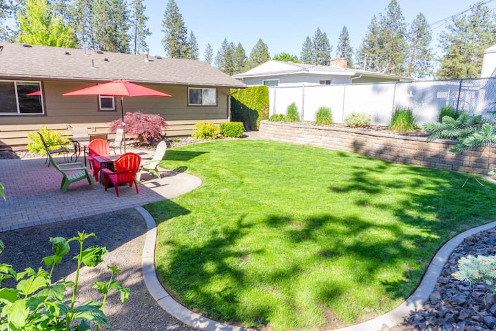 Spacious 3br Family Retreat W Fire Pit & Bbq! - Liberty Lake, WA