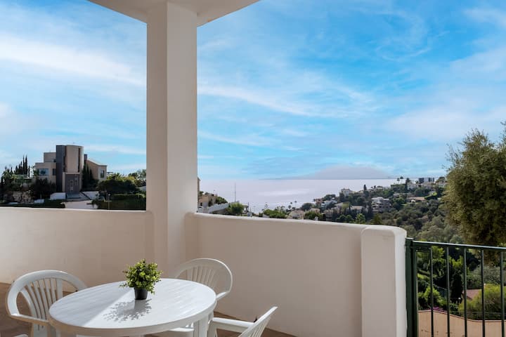 Apartamento  Vistas Golf Y Bahia - Málaga