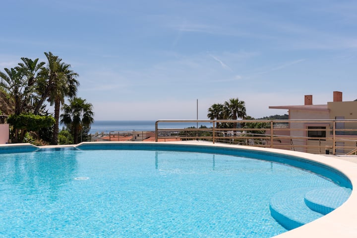 Sesimbra Palames Beach & Pool Apartment (C133) - Sesimbra