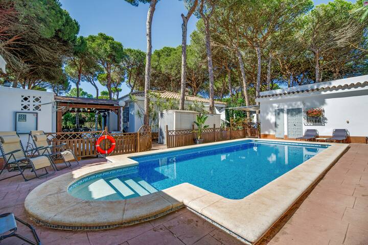 Villa El Limonar, 8 Pax - Chiclana de la Frontera