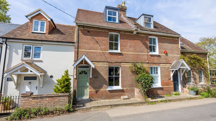 Crib Cottage - Lymington