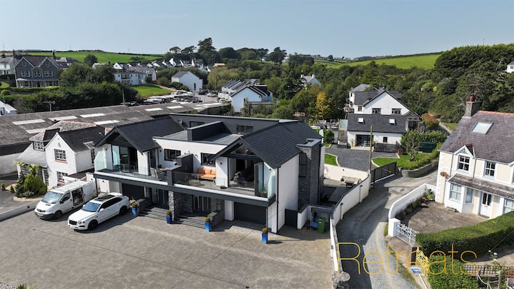 2 Glenville - Abersoch