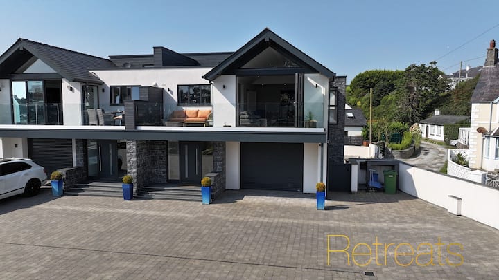 2 Glenville - Abersoch